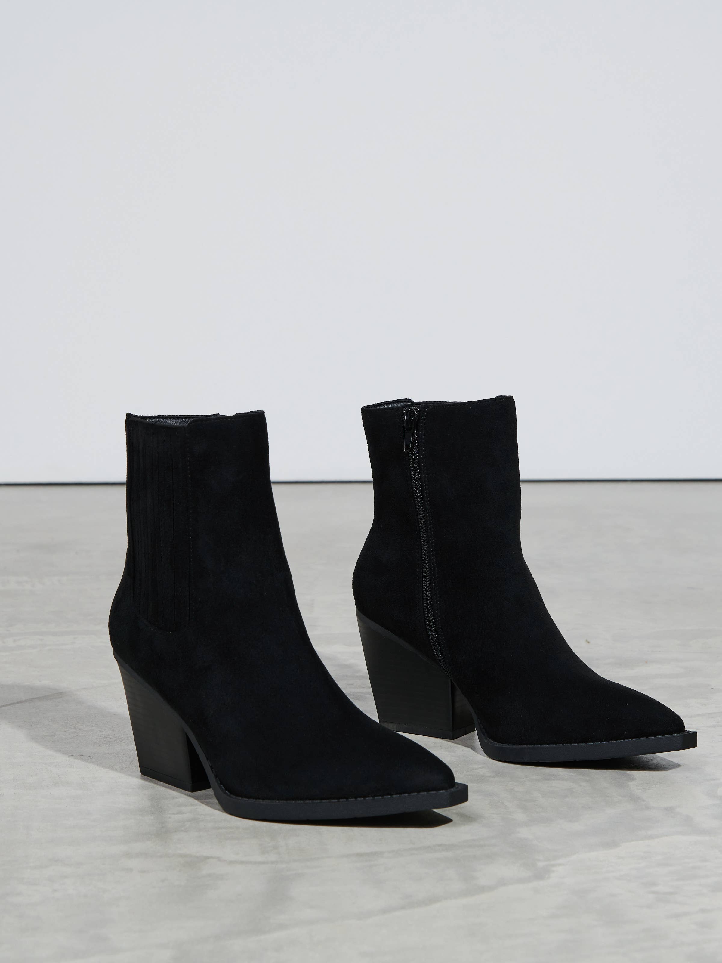 Wholesale 239991 - BOTAS 100%AF for your store - Faire