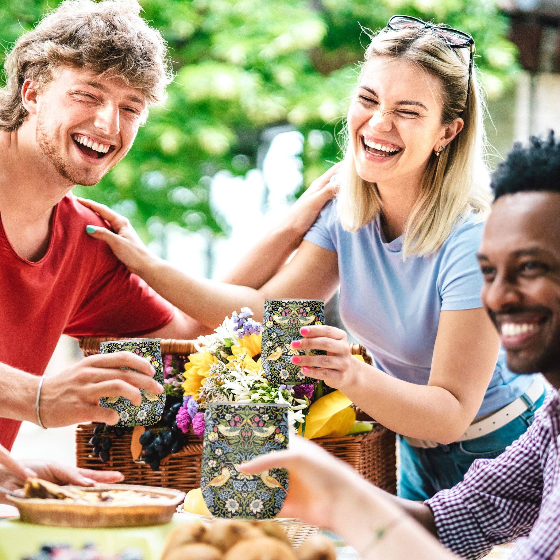 Wholesale William Morris "Strawberry Thief" Drinkware Set of 3 for your ...