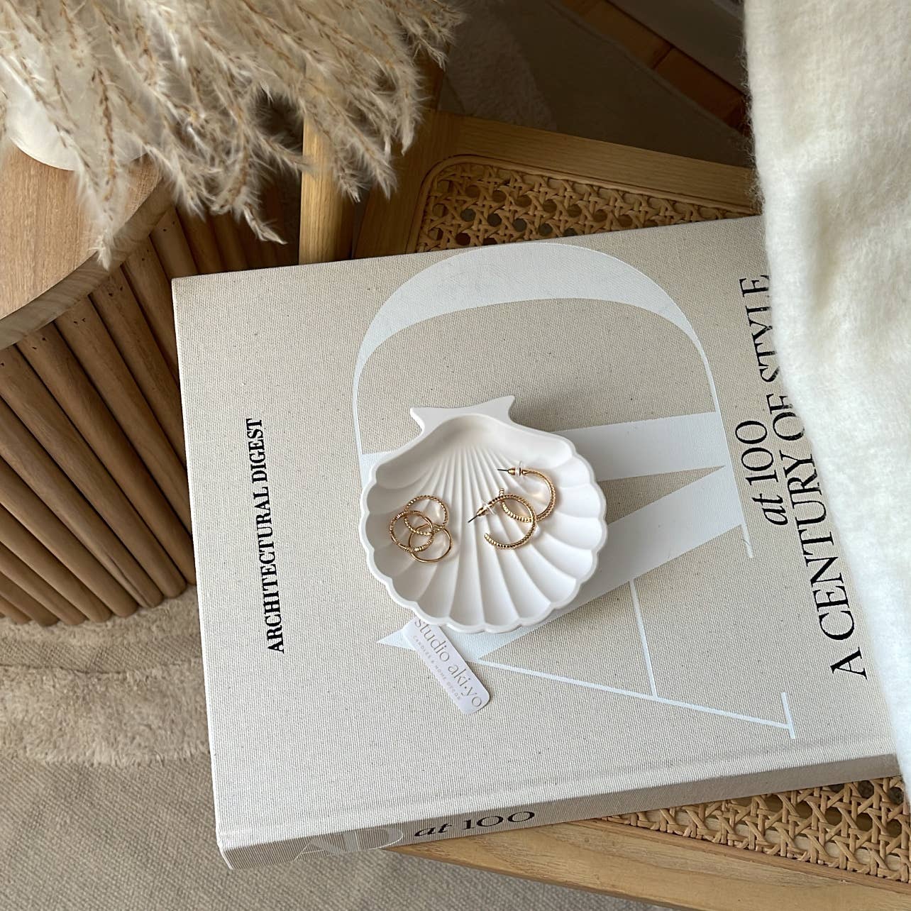 Wholesale shell dish for your store