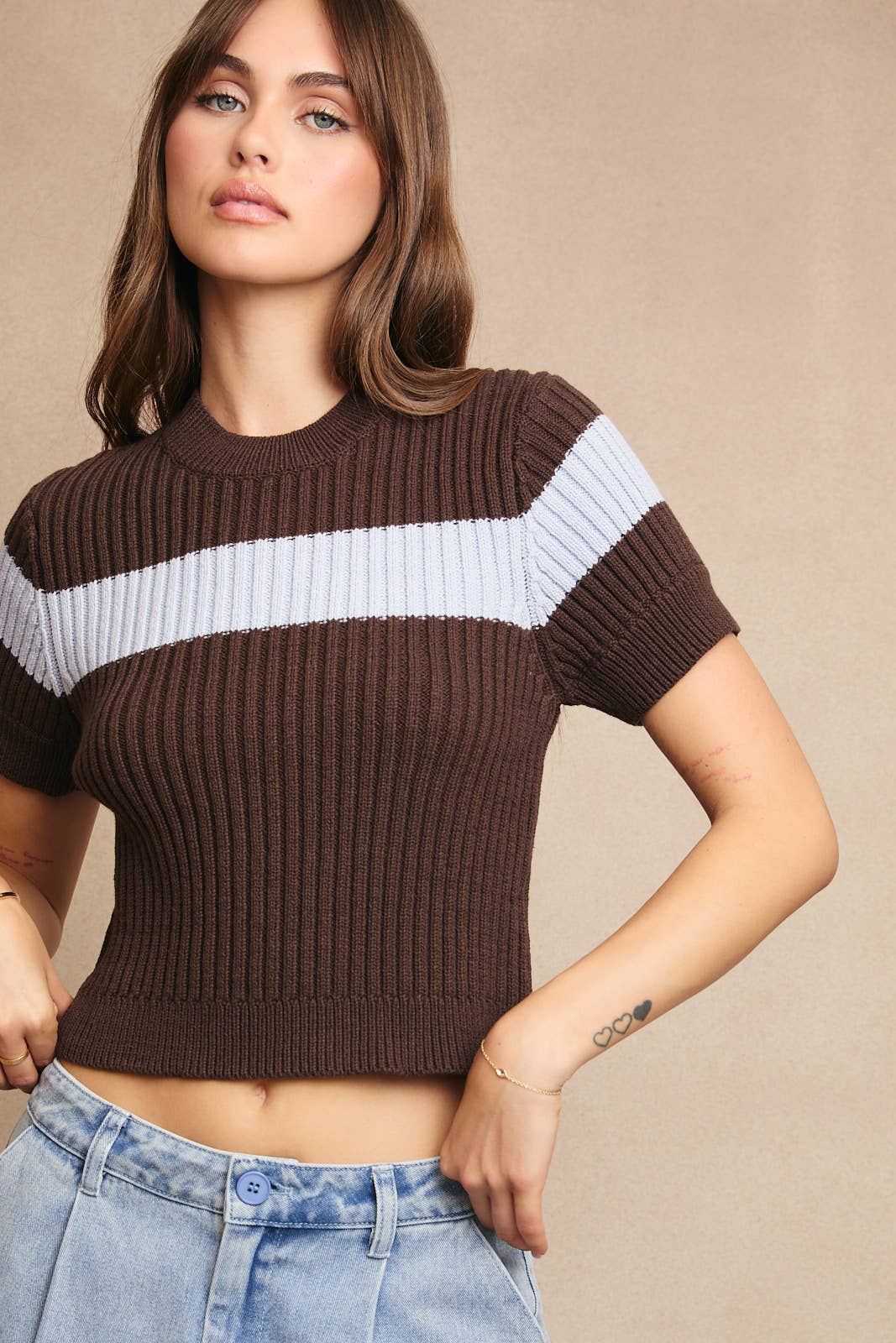 LE LIS wholesale products