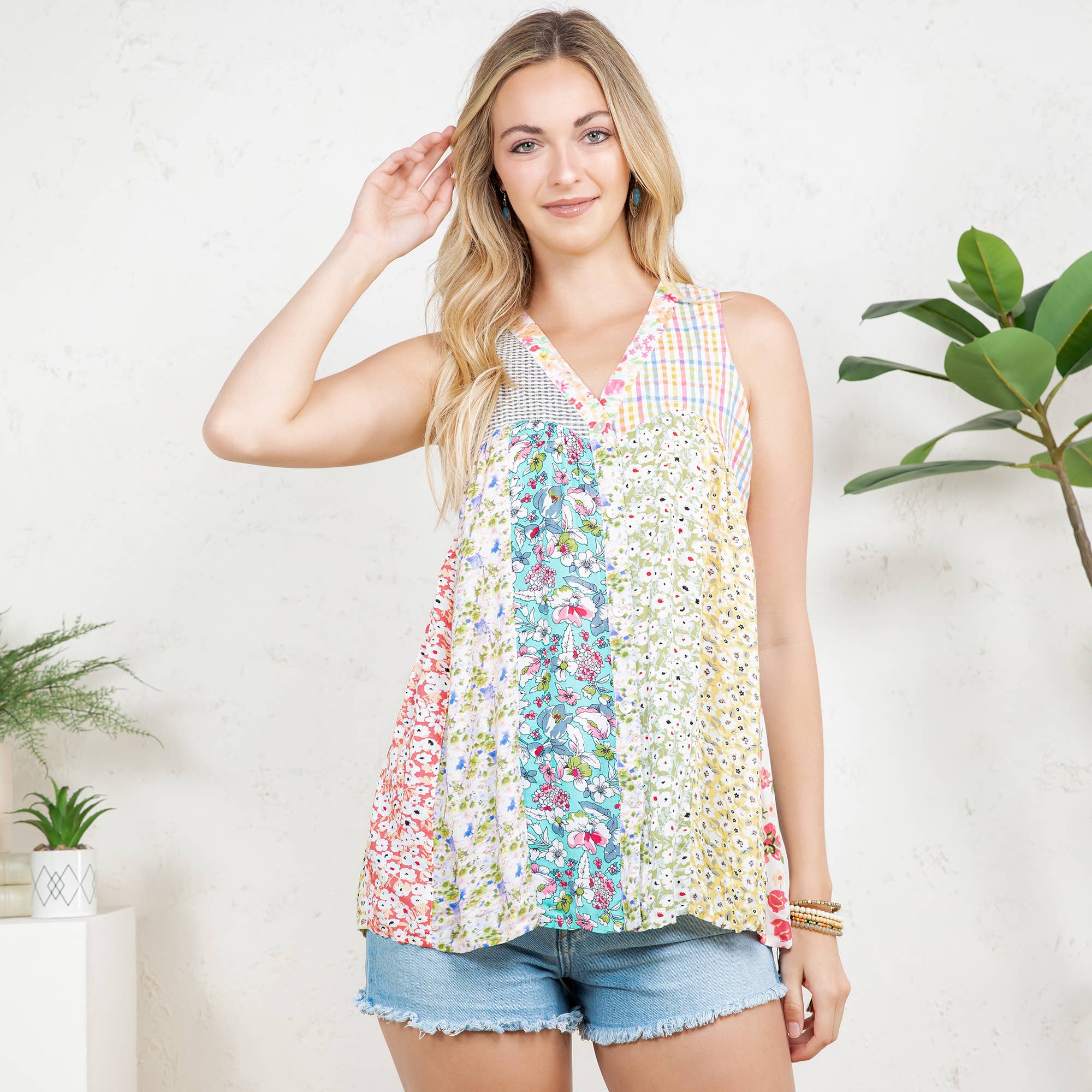 Wholesale Chic V-Neck Front-Open Top with Artistic Patchwork for your ...