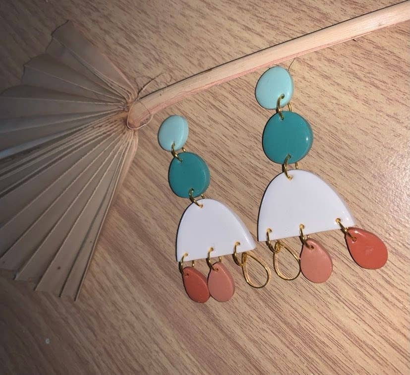 Hunter Kay Design Wholesale Products | Buy with Free Returns on Faire.com