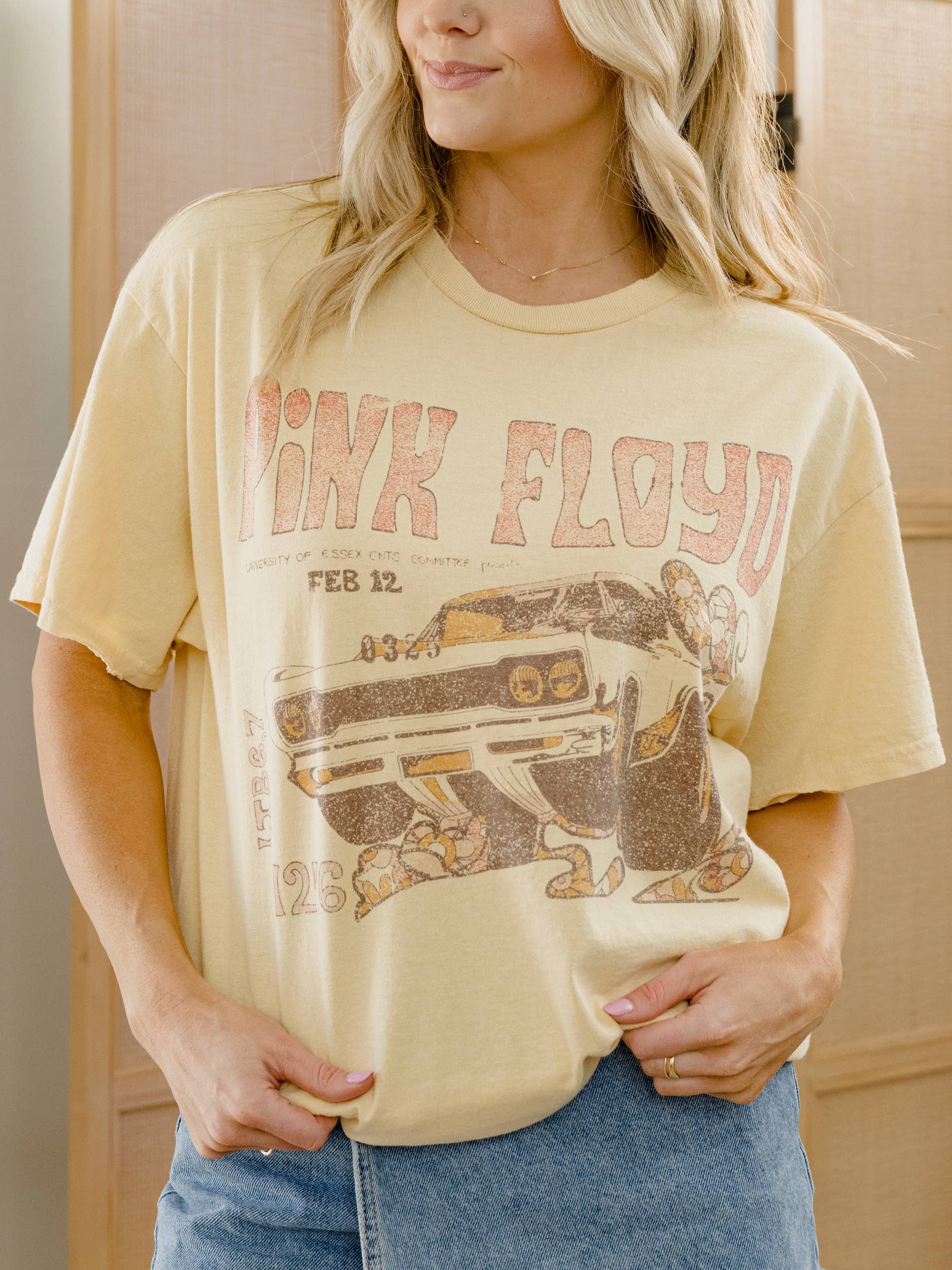 Wholesale Pink Floyd Essex Gold Thrifted Graphic Licensed Tee for your ...