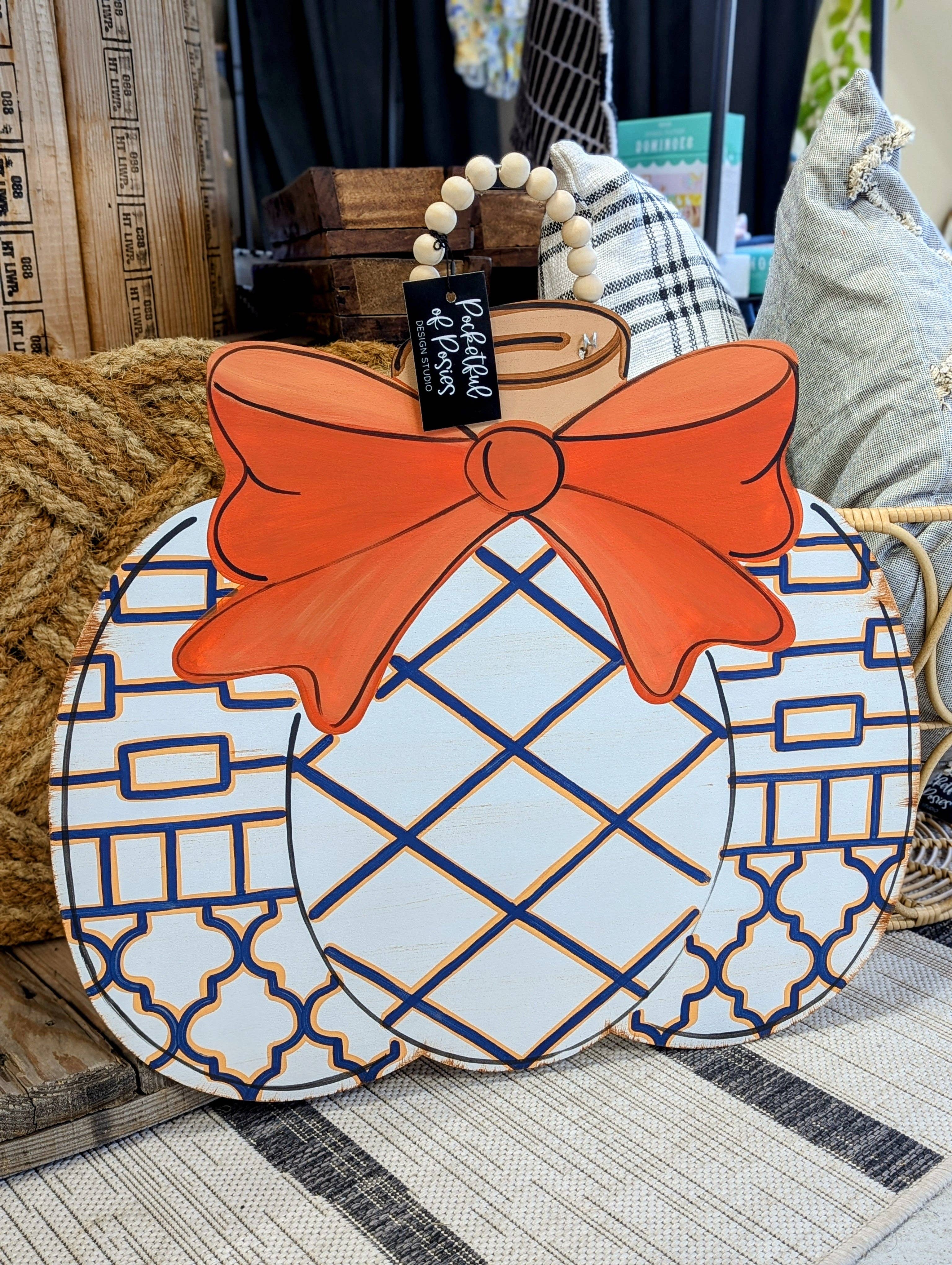 Wholesale monogram door hanger for your store