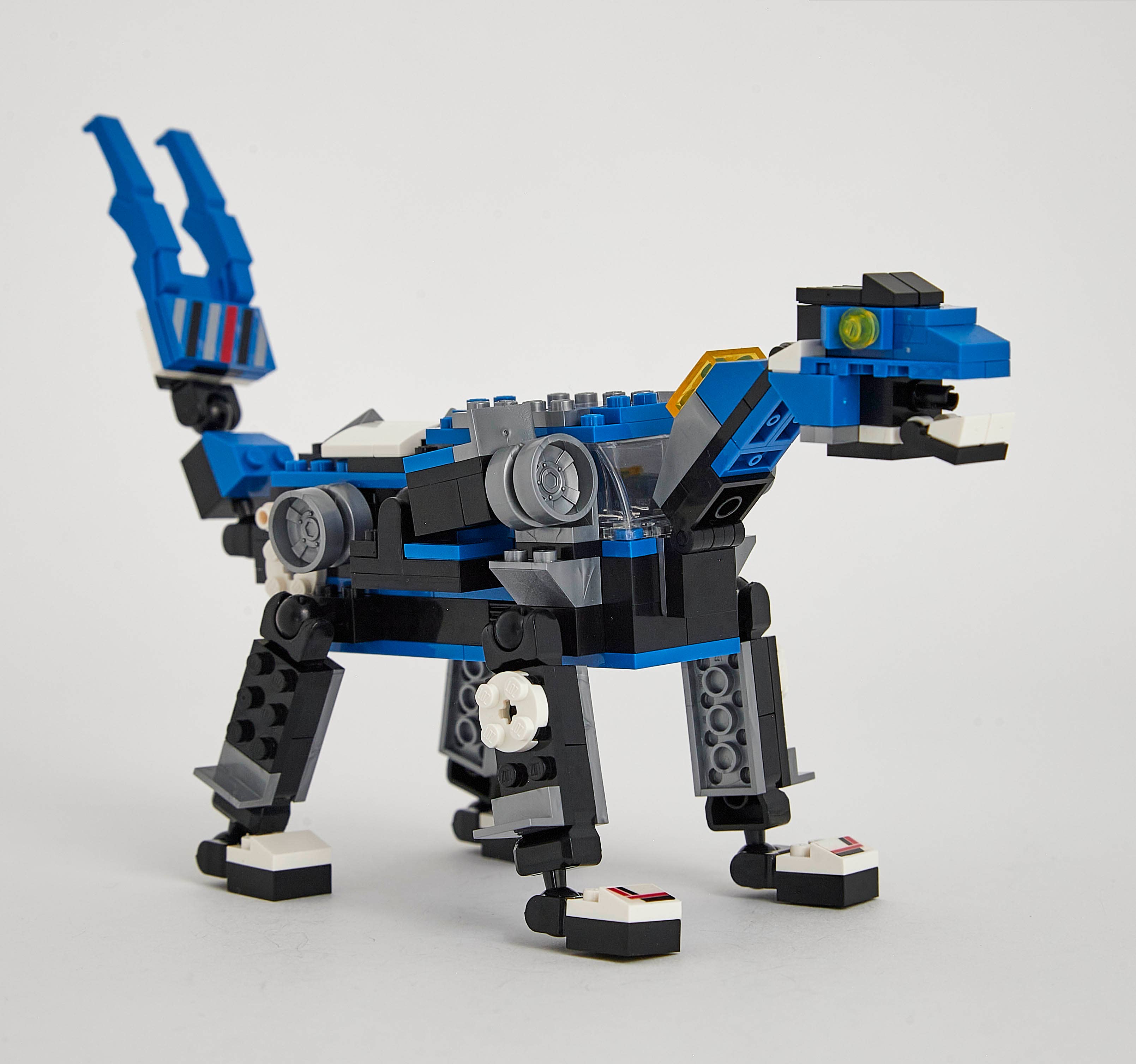 Wholesale Robot 3-in-1 Building Toy Set (246 Pc) SnabGlider for your ...