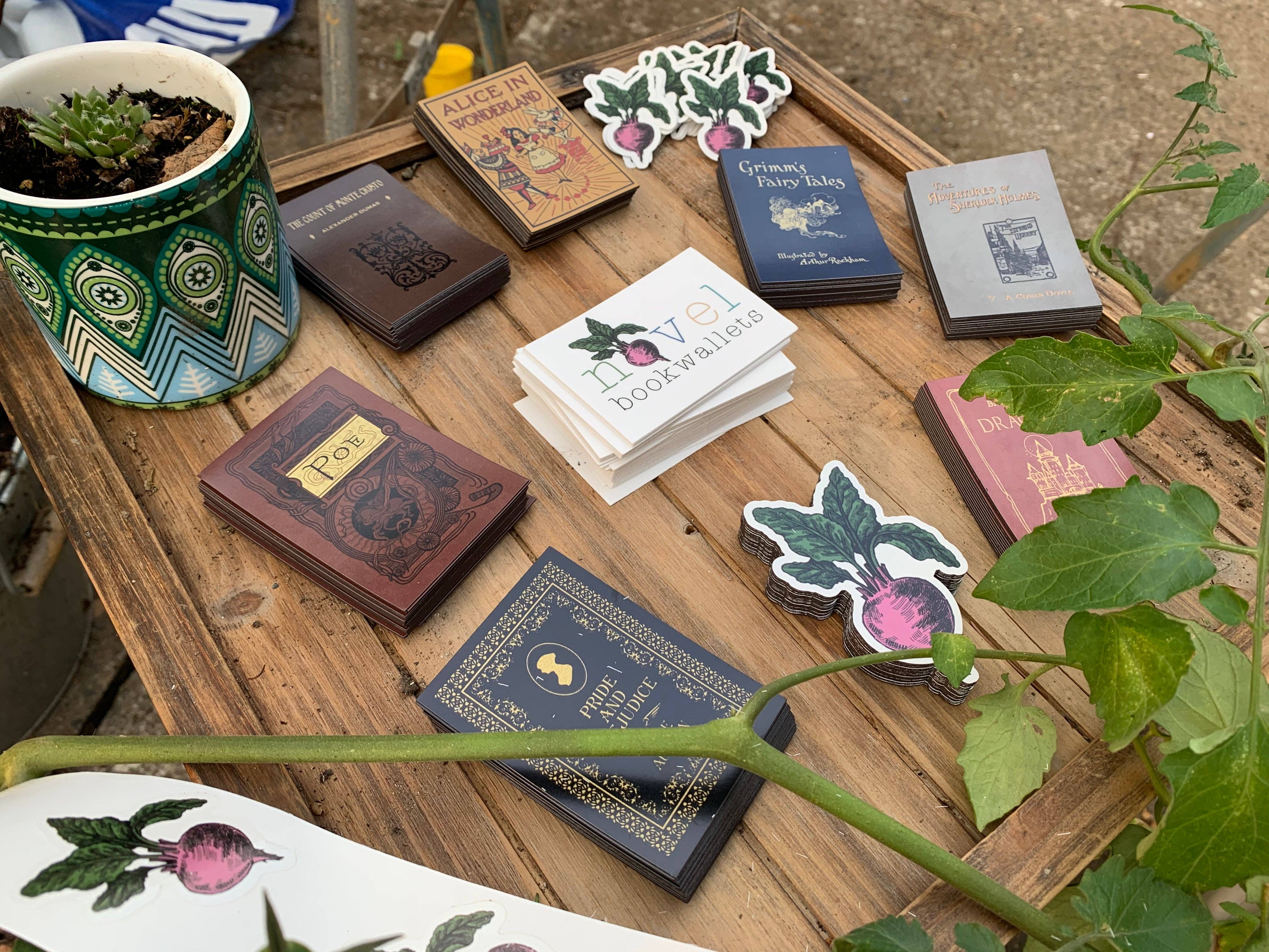 Wholesale Paper & novelty for your store