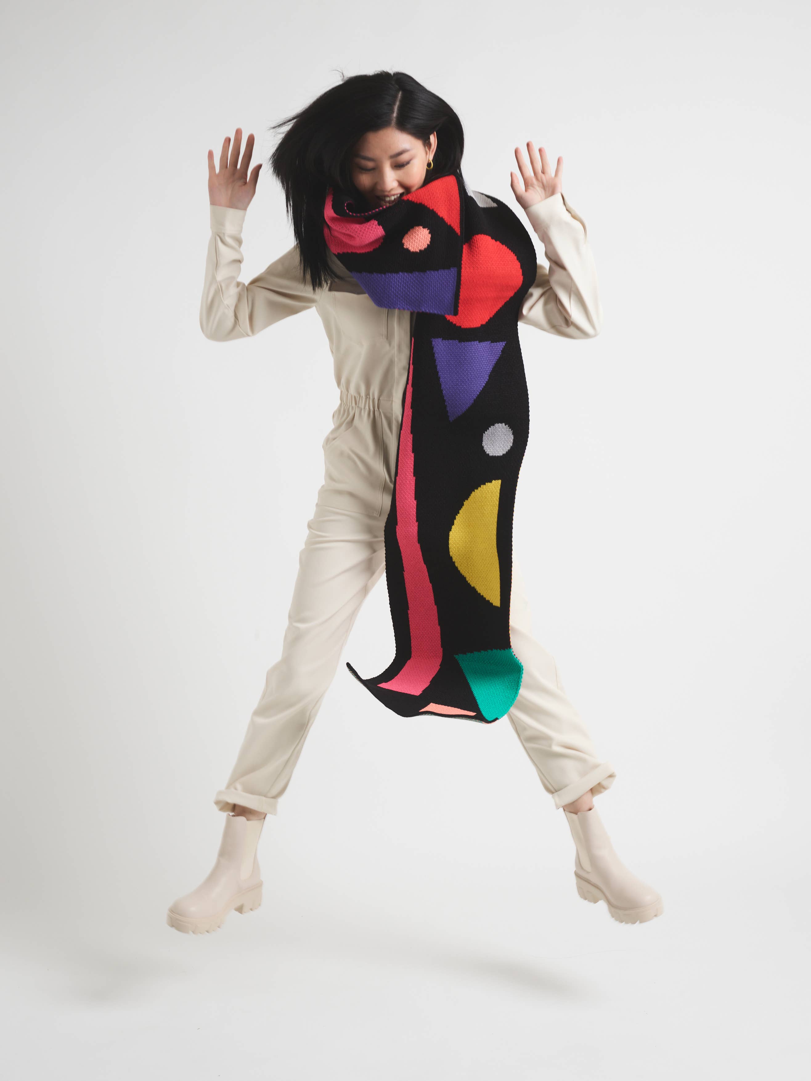 SAACHI wholesale products