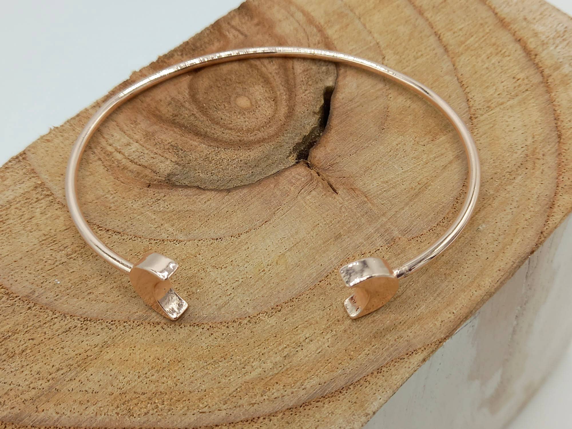 Jess & Lou wholesale products