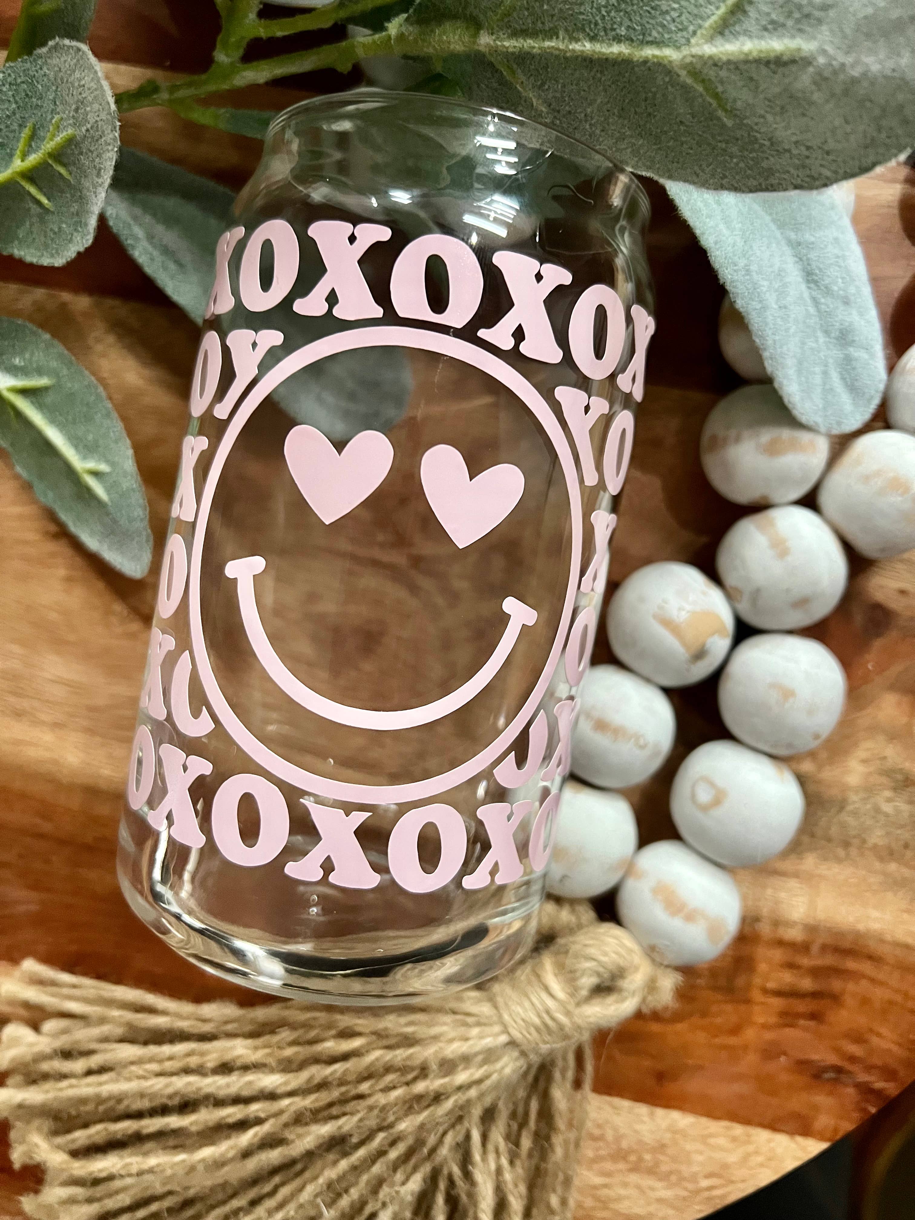 Wholesale XOXO Checkered Beer Can Glass, Heart Eyes, Iced Coffee for ...