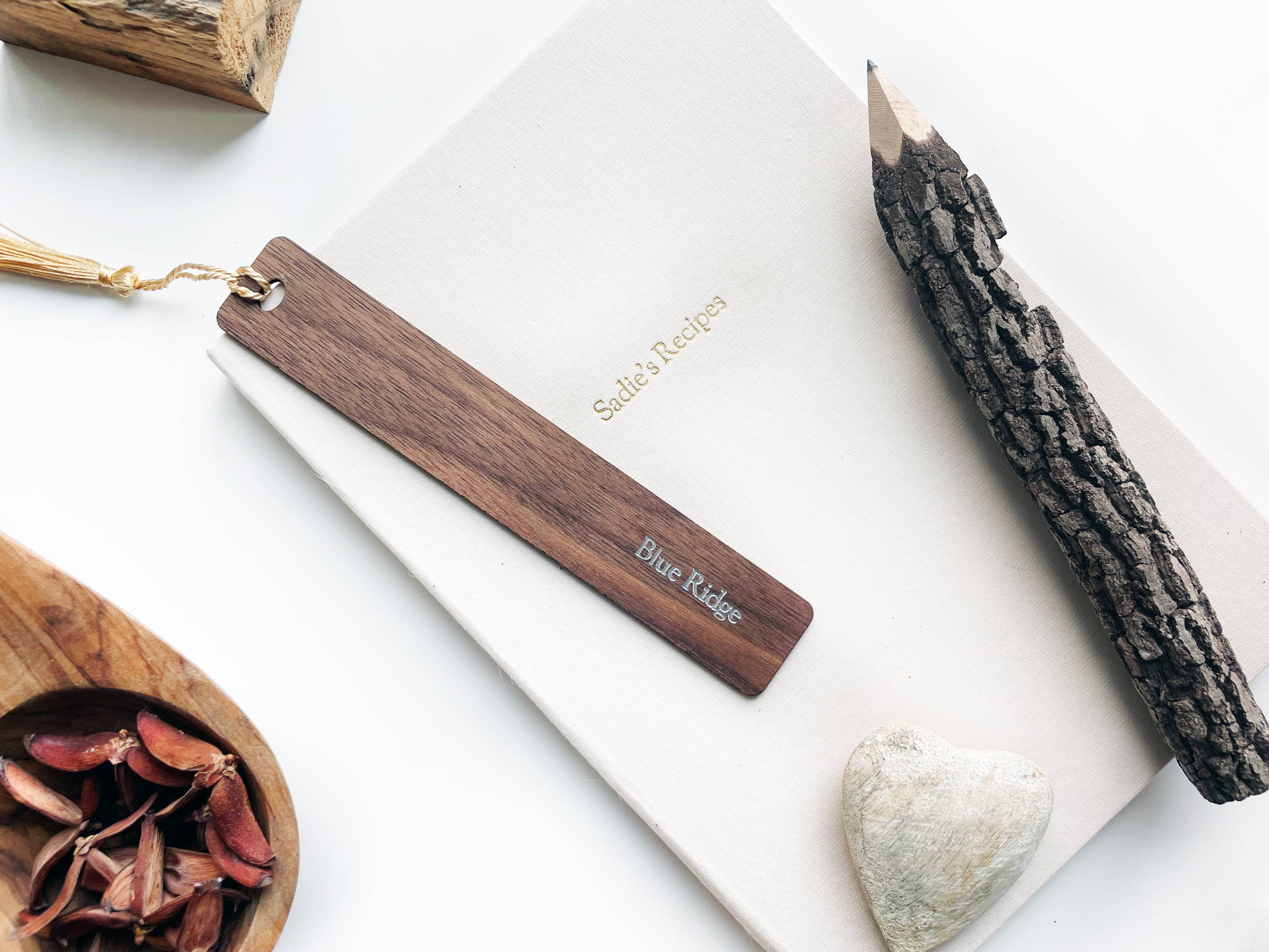 Wholesale metal bookmark for your store