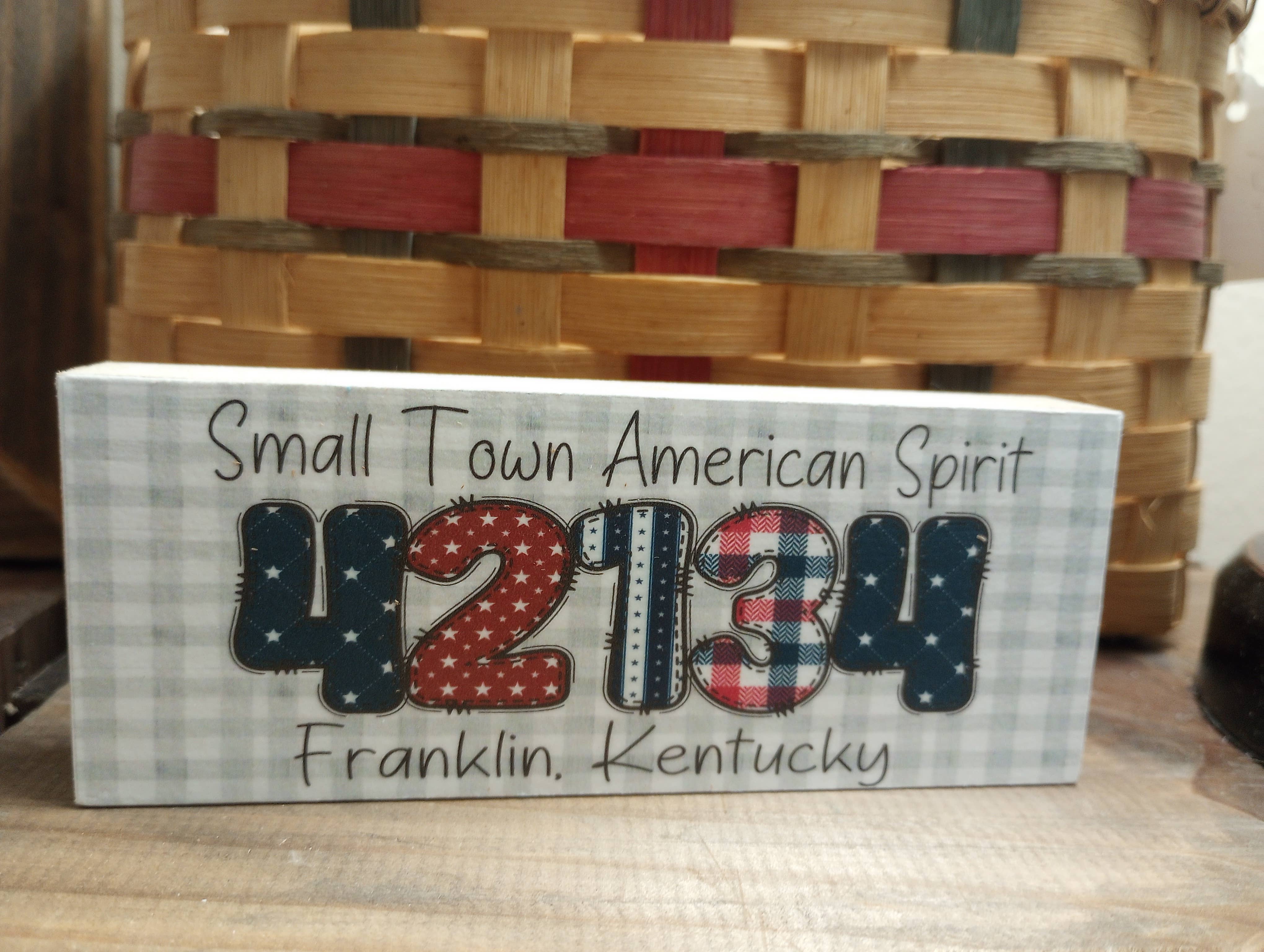 Wholesale Patriotic Hometown Zip Code Mini Wood Block Sign for your ...