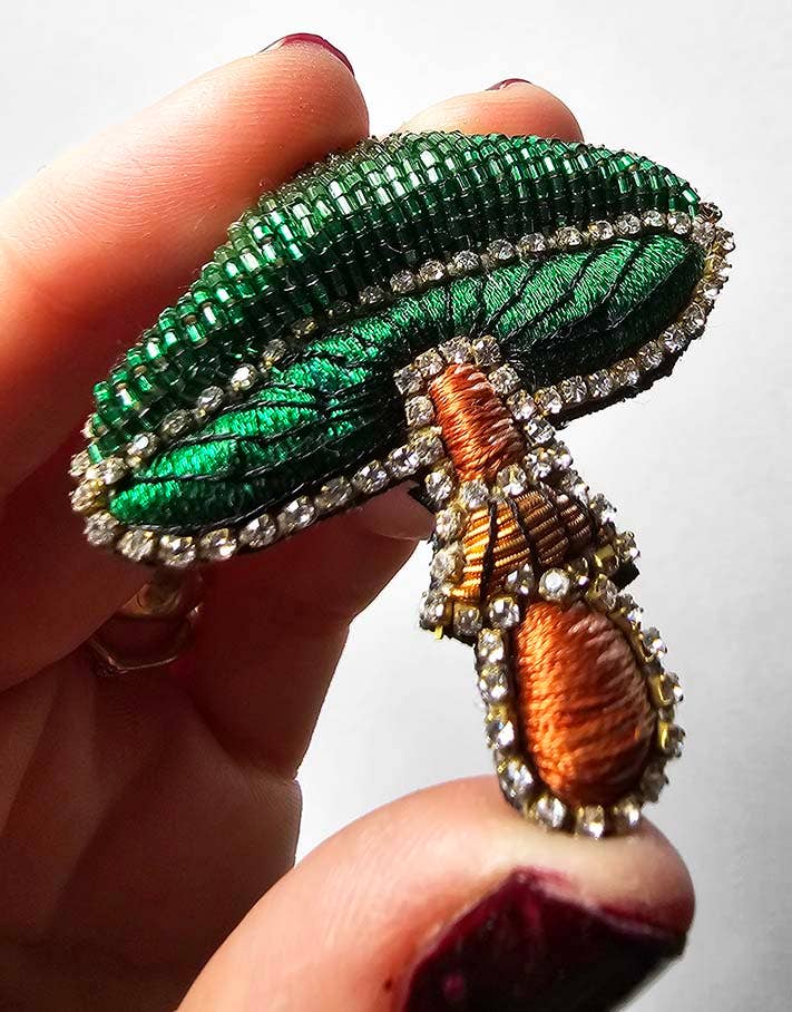 Wholesale brooches for your store