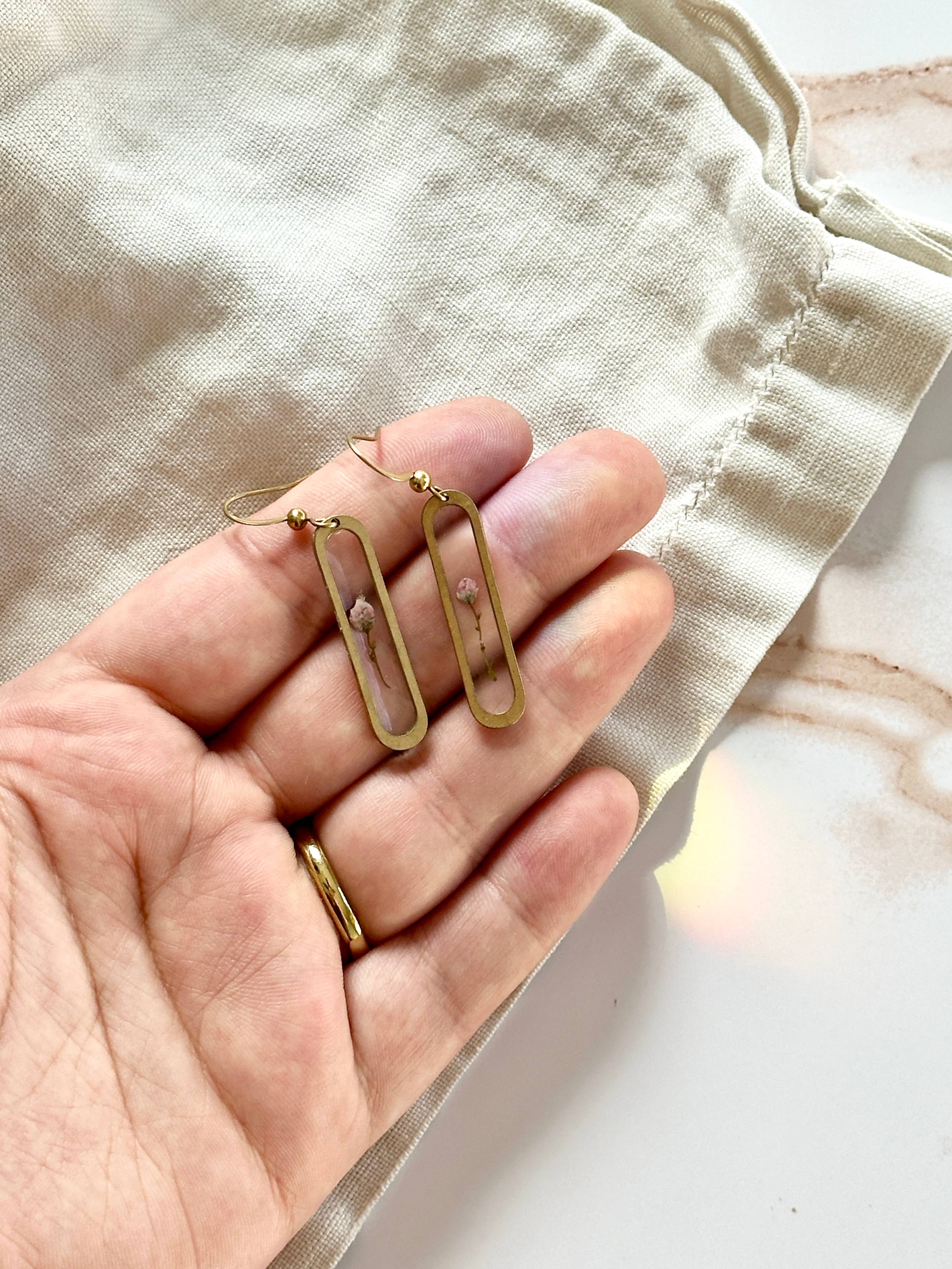 Wholesale Pressed Flower Jewelry | Valentine Earrings | Brass Jewelry ...