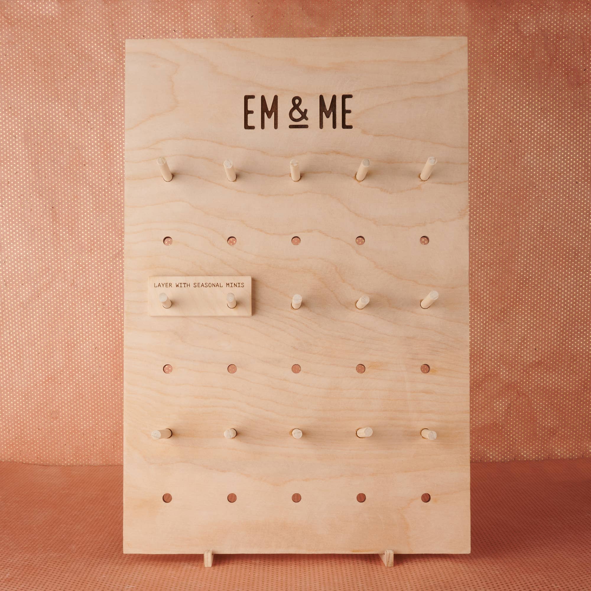 Purchase Wholesale Dog Tag Display. Free Returns & Net 60 Terms on ...