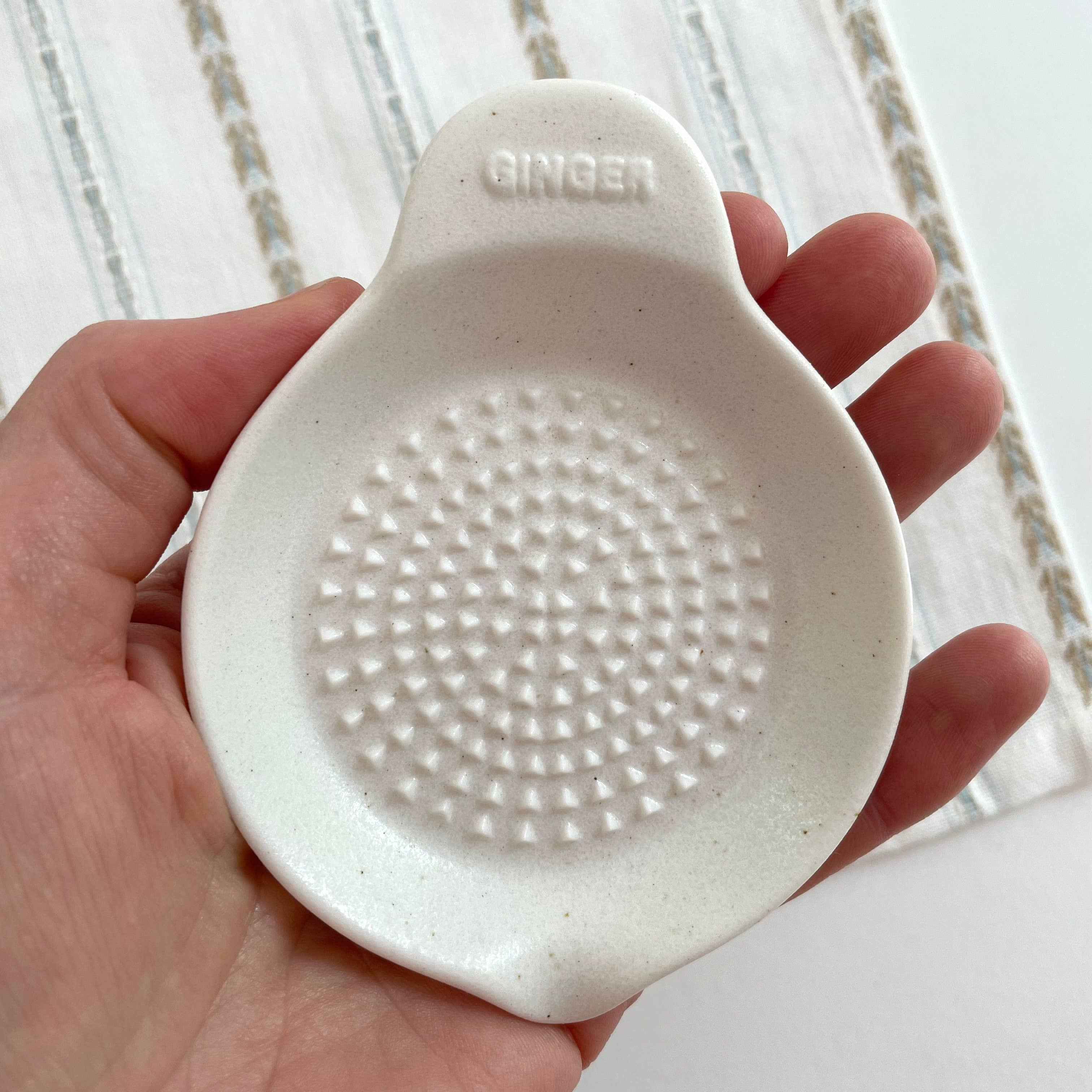 Wholesale Japanese ginger grater neutral cream ceramic pottery round ...