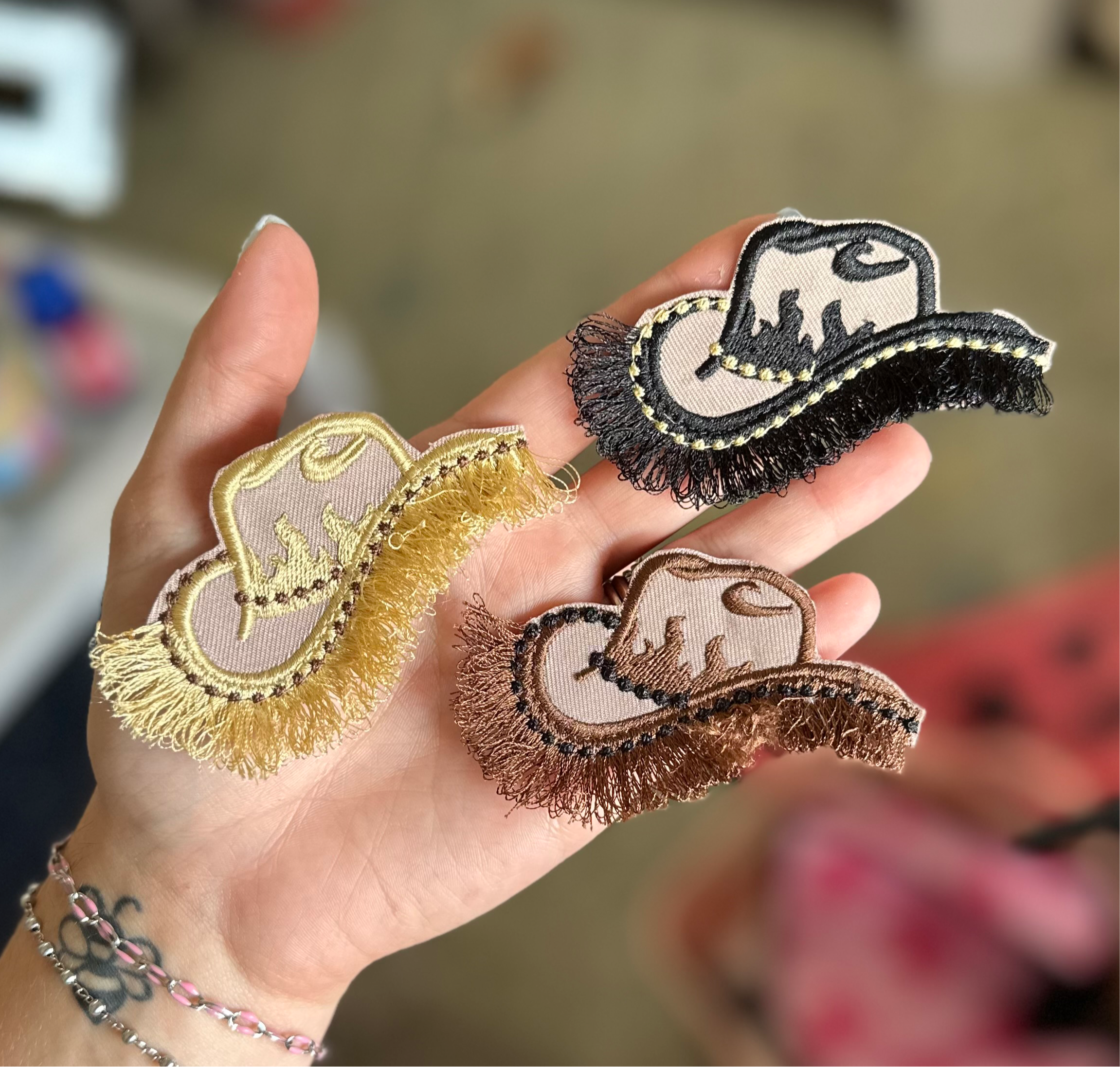 Wholesale Paper & novelty for your store