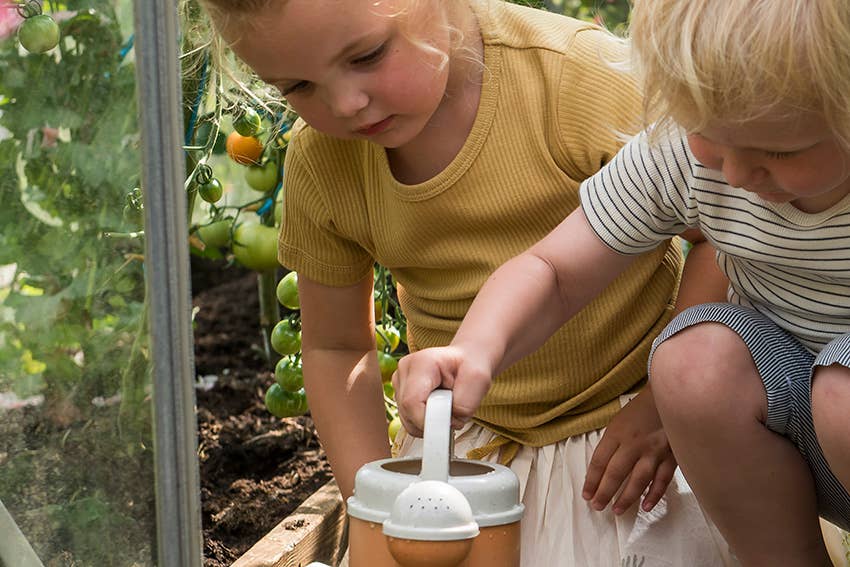 Wholesale Dantoy BIO Sand & Garden Set Sustainable Bioplastic Playset ...