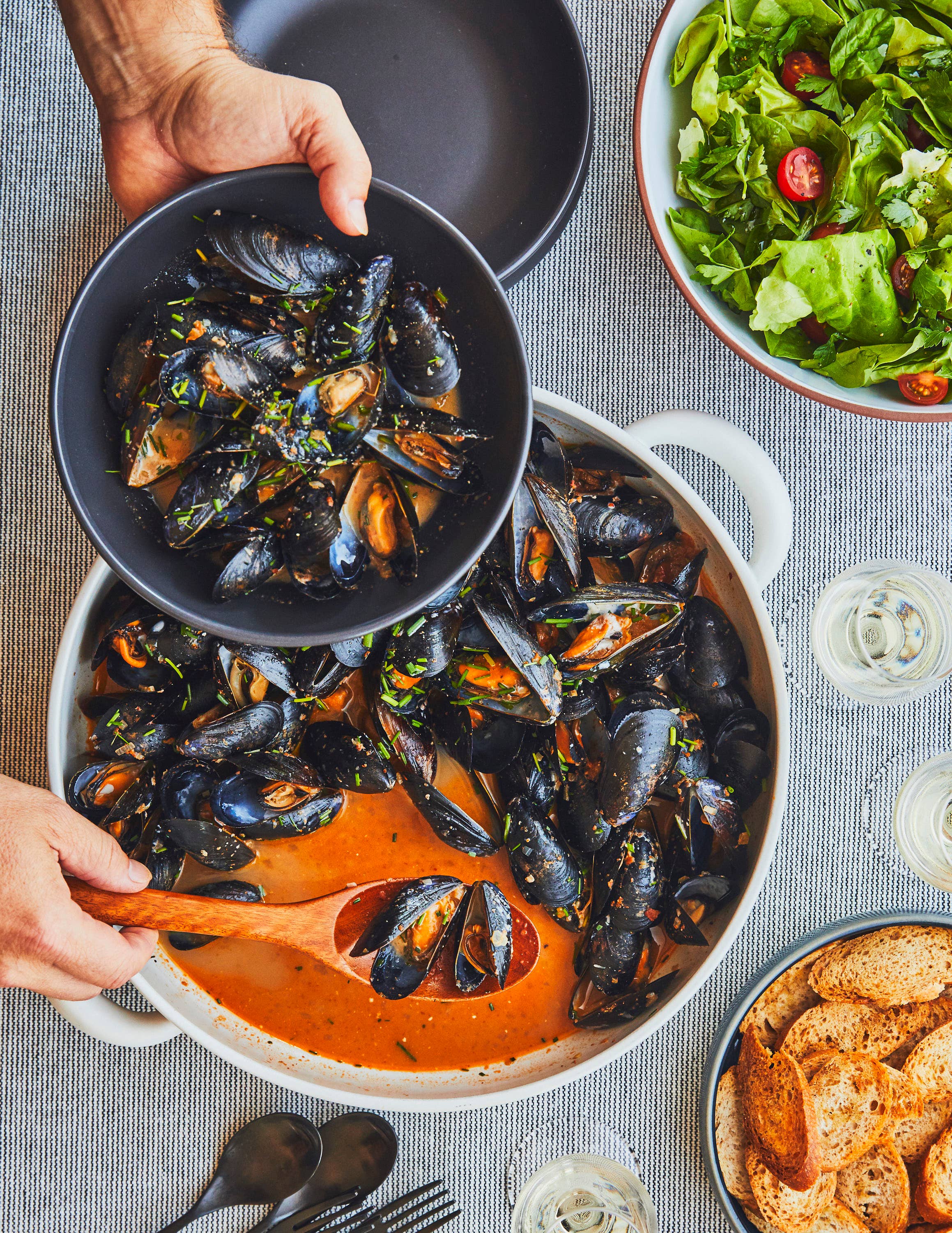 GHARYAN Stoneware & More wholesale products