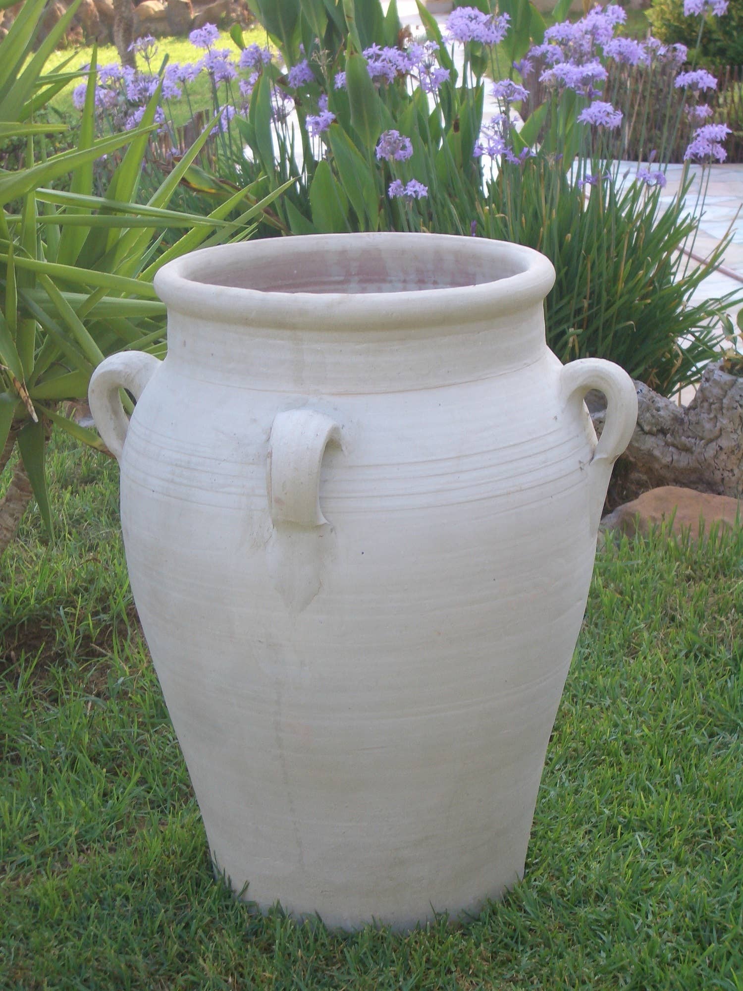Wholesale large terracotta pots for your store