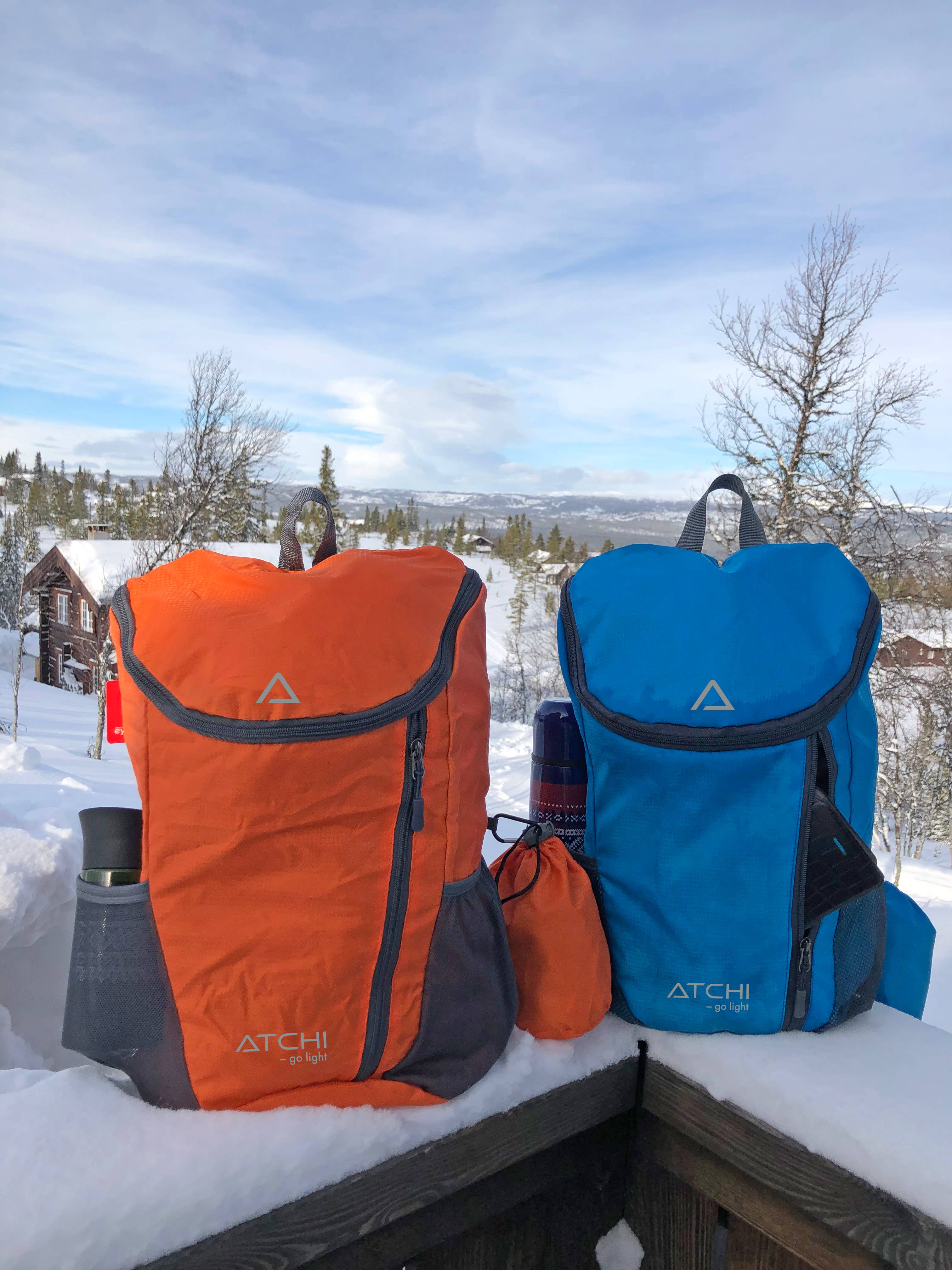 Wholesale women’s bags & backpacks for your store